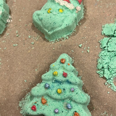 Ladybug Mold Plastic Mold for Bath Bombs Soap Mold Resin Mold Craft ...