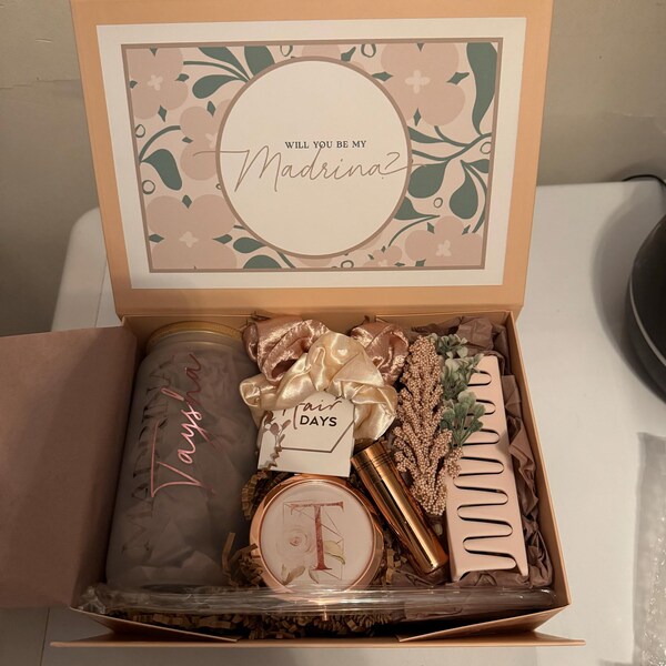 Happy Birthday Gift Box for Her, Personalized Birthday Box With Spa ...