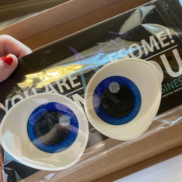 Toony Follow Me Eyes for Costumes, Fursuits and Mascots, 1 Pair (many ...