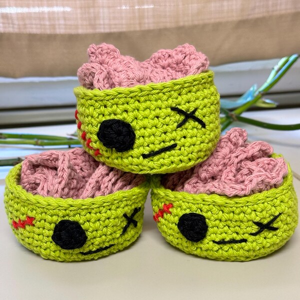 Zombie Brain Coasters Crochet Pattern, Halloween Crochet Pattern ...