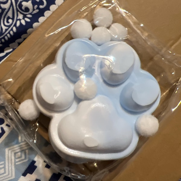 Smiley Face Cake Taba Squishy Toy, Soft Stress Relief Toy, Unique Fun ...