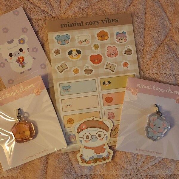 Cute Snacks Mini ID Photo Holder Kawaii KPOP ID Holder Keychain Hot ...