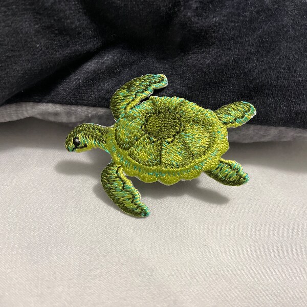 Sea Turtle - Tropical - Green - Marine Reptile - Iron on Applique ...