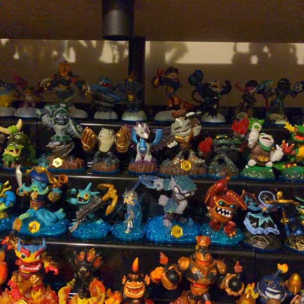 Swap Force Character Figures; Night Shift, Hoot Loop, Jade Fire Kraken ...