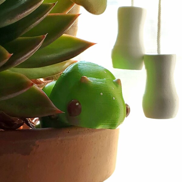 3D Printed Articulating Grub Flexi Fidget, Cute Fidget Toy, Hand ...