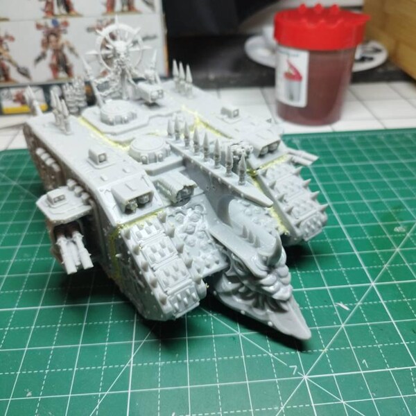 Tortoise Relic Transport, Modular Sci-fi Vehicle by Thatevilone, Sci-fi ...