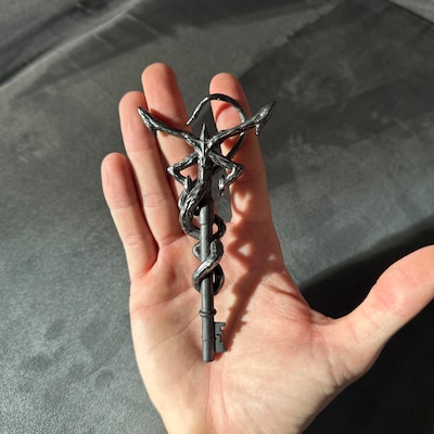 Resident Evil 4 Full Key Collection Solid Resin Keys Ultimate ...