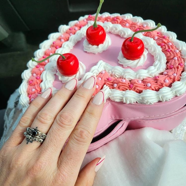 Heart Shaped Cake Purse/ Frosted Kawaii Purse/ Cute Cake Handbag ...