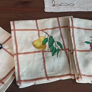 Cat Kitten Floral Flowers One Color Embroidery Design in 3 Sizes Fits 4 ...