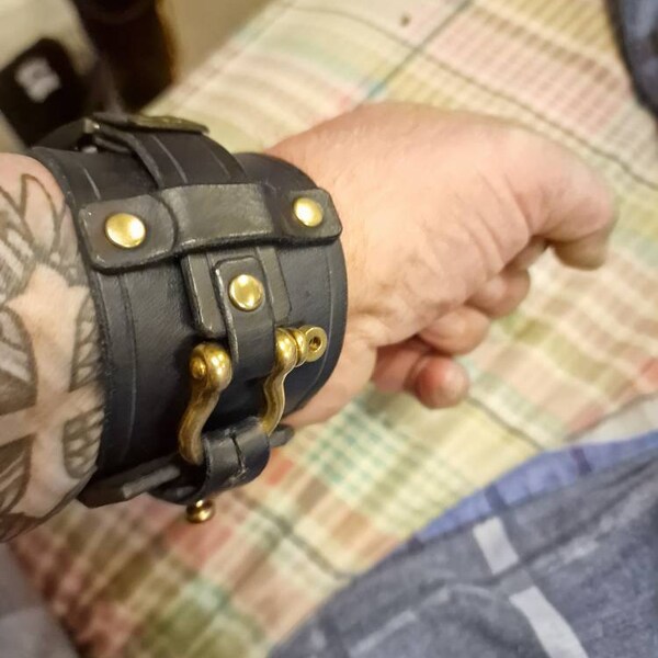 Wide Watch Strap Made to Order. Full Grain Veg Tan Leather, Rugged EDC ...