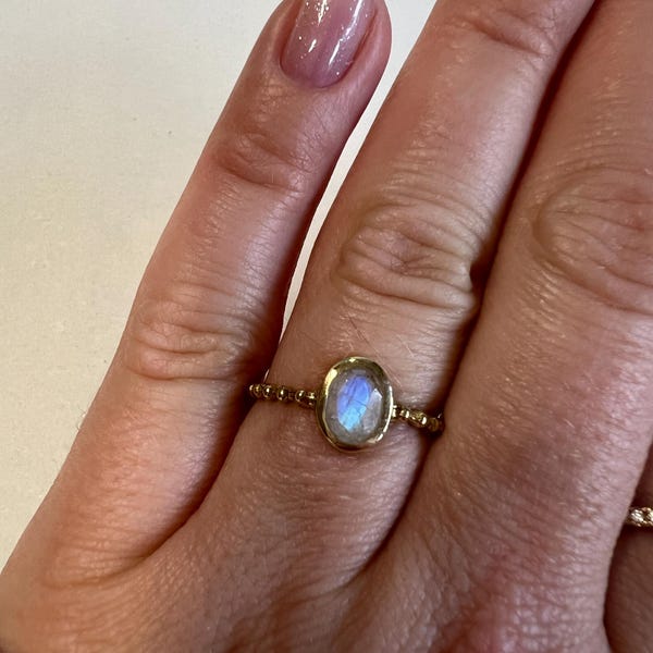 Beautiful Moon Stone Ring, Moon Stone Silver Ring, Ring With Gem ...