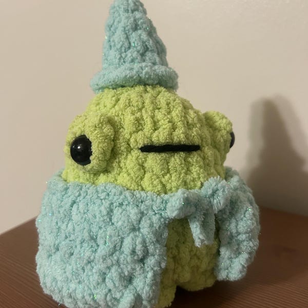 Wizard Frog Crochet Pattern / Magic Frog Crochet / US PDF Pattern ...