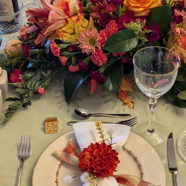 Fenton White Vintage Hob Nob Candy Jar - Etsy