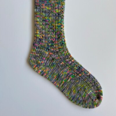 Easy Colorwork Socks Pattern the Little Boxes Socks - Etsy UK