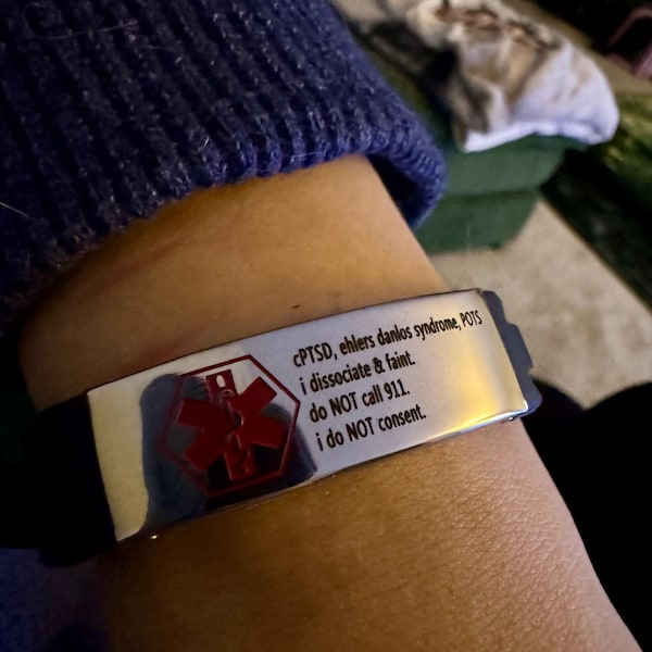 Personalized Medical Alert ID Bracelet,silicone Sports Wristband ...