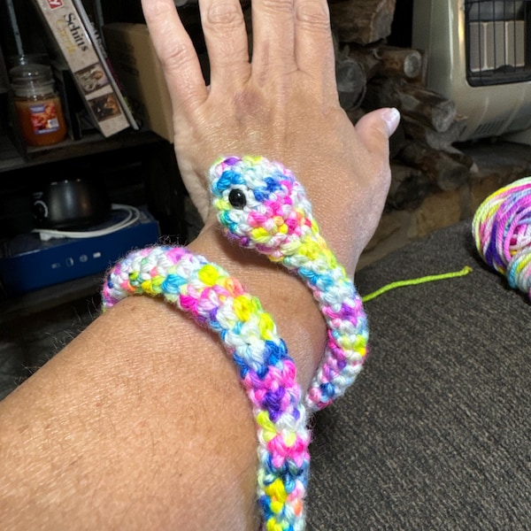 Snake Bracelet Crochet Pattern | Snake Amigurumi Pattern - Etsy