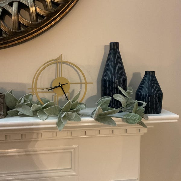 Gold Tabletop Minimalist Lineal Circle Metal Slient Clock, Diameter 9.8 ...