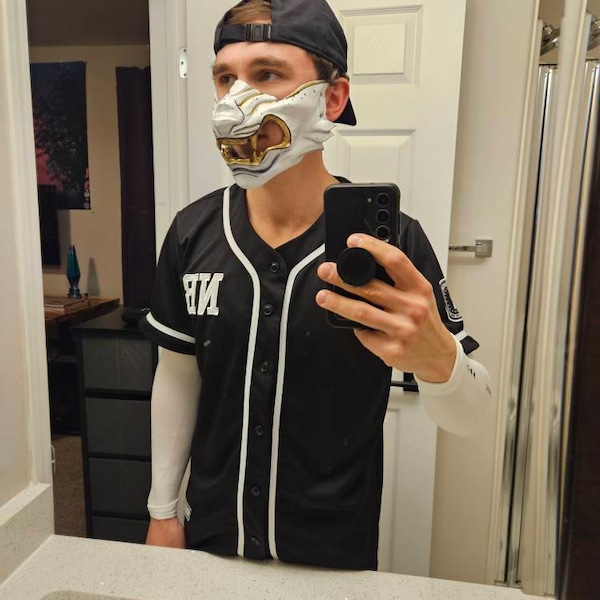 Tengu Half Face Wearable Cosplay Mask, Demon Hannya Samurai Mask ...