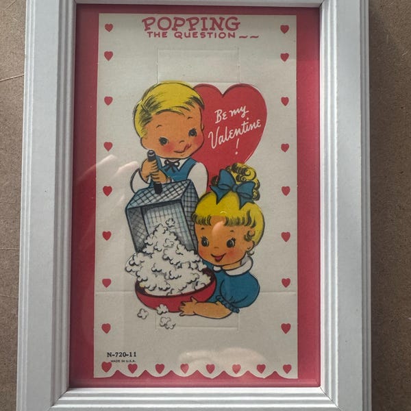 Scared Black Cat Witch Broom Black Cat & JOL Pumpkins Vintage 1940s ...