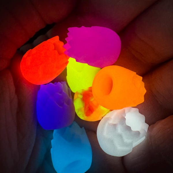 Hyperglow PURPLE Glow in the Dark Sheet Plate Flat Stock Skur ...