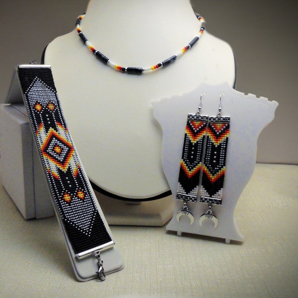 Peyote Bead Patterns, American Native Style Peyote Bracelet Patterns ...