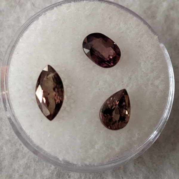 0.18ct Very Rare RED BERYL Gem BIXBITE Wah Wah Mountains Utah Genuine ...