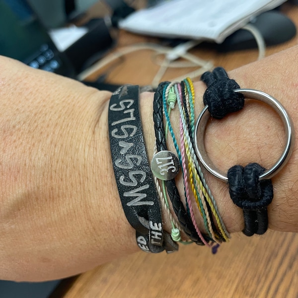 Custom Men's Coin Bracelet, Engraved Men's Disc Bracelet, Personalized ...