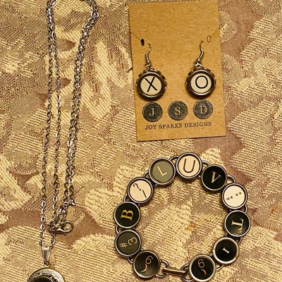 H INITIAL Vintage TYPEWRITER Key LOCKET Style Necklace Black - Etsy