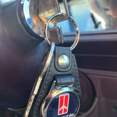 DATSUN TRADITIONAL KEYCHAIN Red White and Blue - Etsy