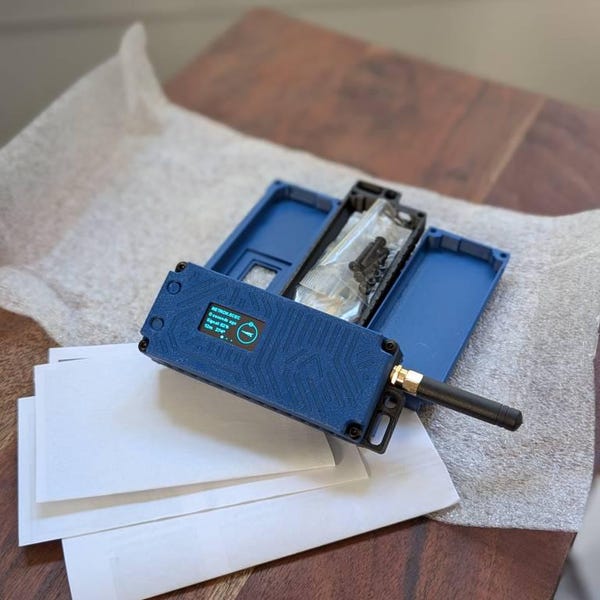 Meshenger Standalone Device for Meshtastic - Etsy