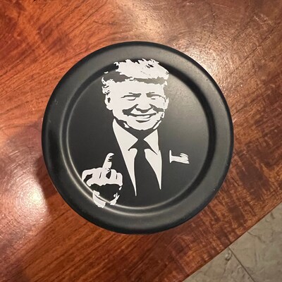 Donald Trump Giving the Middle Finger / SVG File Clipart Vector for ...