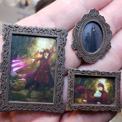 Graveyard 8 Mausoleum Tomb Moss Gravestone Skull Statue / - Etsy