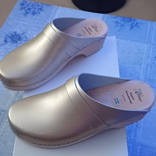 Original Swedish Clogs, Black Fat Leather With Carved 3 Dimensional ...