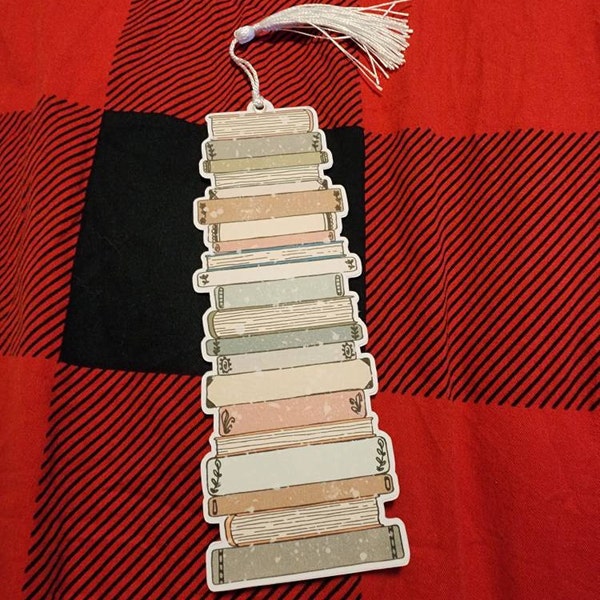 Bookmark Book Tracker, Book Stack, Double Sided, 30/42 Books to Fill in ...