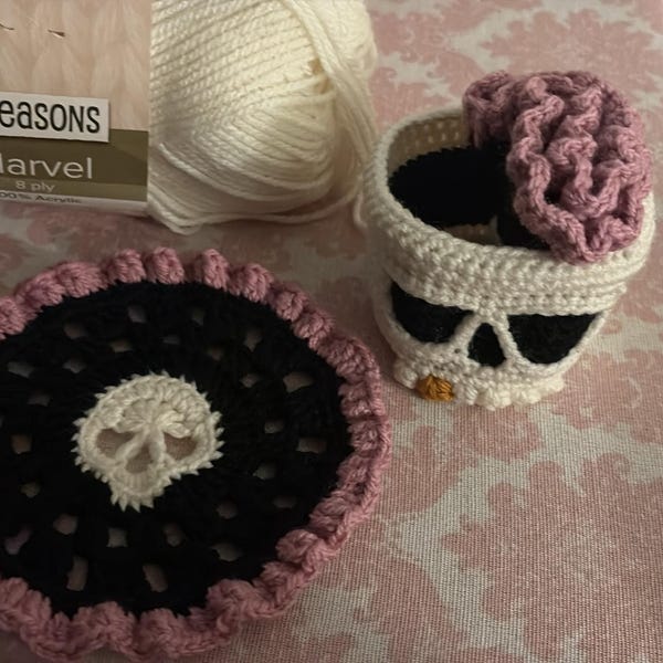 Brainy Skull Coaster Set Crochet Pattern: Halloween Decor, Crochet ...