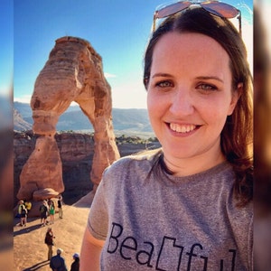 Bea-utah-ful Decal - Etsy