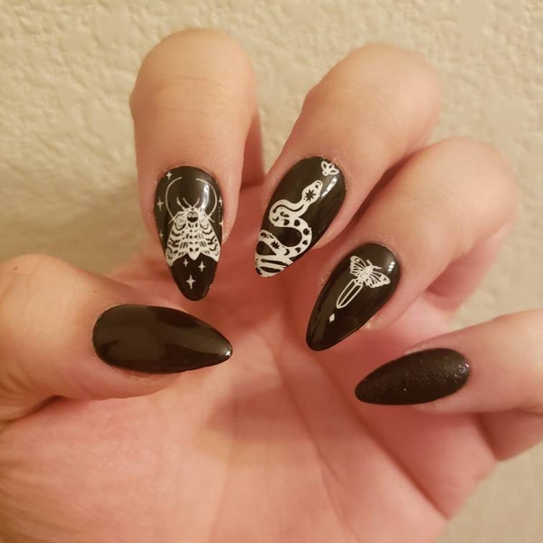 Supernatural Magic Nails | Magical Nails | Crystal Ball Nails | Nails ...