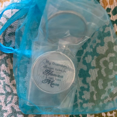 Memorial Keychain Mom, Mom Angel Keychain, Guardian Angel Keychain, in ...