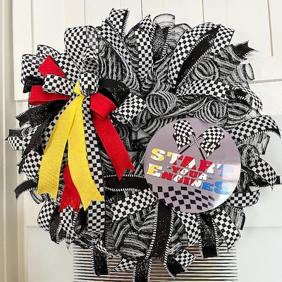 Race Car Wreath Sign, Racing Sign, Racing Decor, Race Day Sign, Start ...
