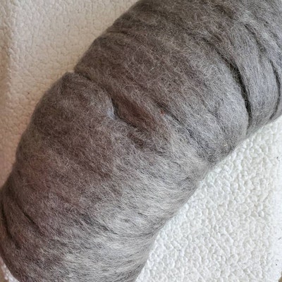 Gotland Silver Roving 8 OZ. - Etsy