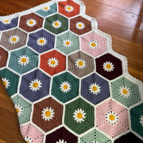 Hexadaisy Crochet Blanket Pattern by Meema Makes ®, Crochet Daisy ...