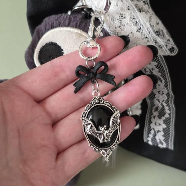 Kawaii Neko Keychain - Cute Pastel Cat Keyring - Animal Lover Gift ...