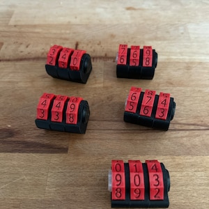 Compact Point Counter 3 Wheels for Board Games, Role Playing Games ...