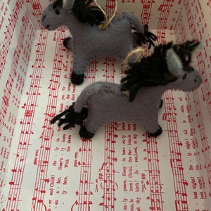 Felt Meerkat Finger Puppet Meerkat Miniature African Animal - Etsy