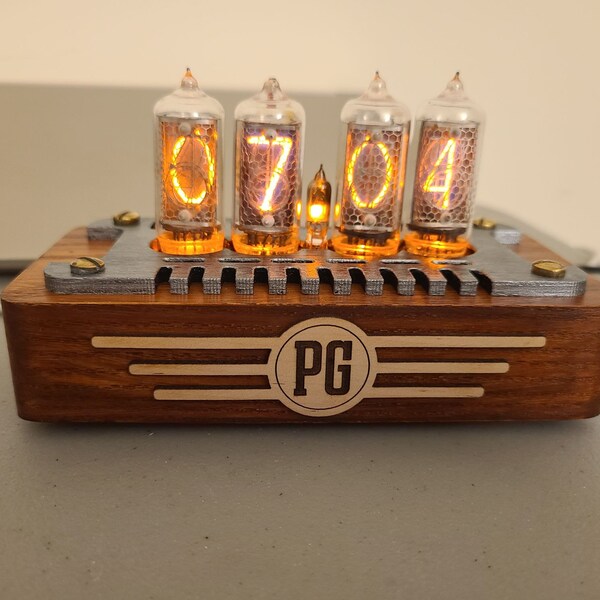 VFD Clock on IV-27 Vacuum Fluorescent Tube. Natural Solid Oak Case. USB ...