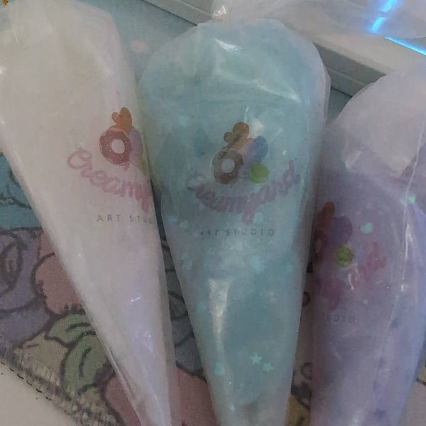 Decoden Cream, 70g, Silicone Whipped Deco Cream, Glitter Filled ...