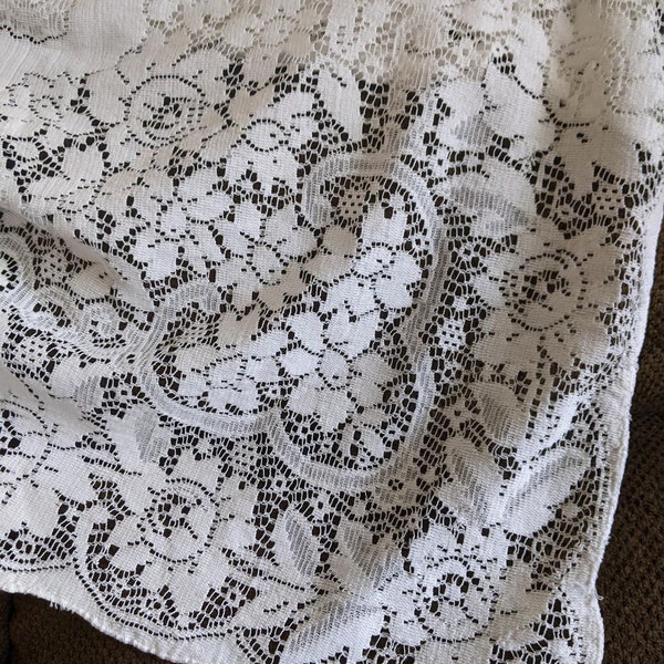 Vintage Italian Hand Knot Filet Net Lace Tablecloth 77x90 Floral Daisy ...