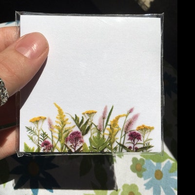 Sticky Notes in Botanical Designs Wildflowers, Hydrangea, or Lily of ...
