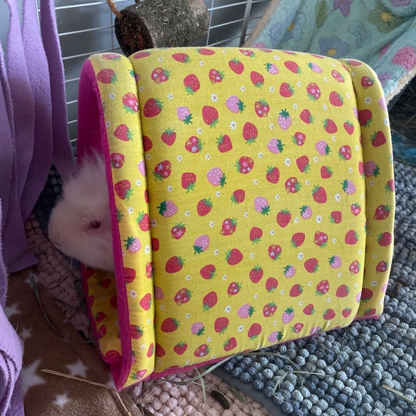 8 Designs ***high Quality**polar Fleece** Small Animal ,pet, Guinea Pig ...