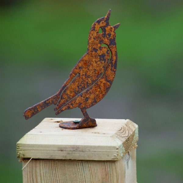 Rustic Bird Post Topper/ Rusty Metal Bird Garden Gift / Bird Fence ...
